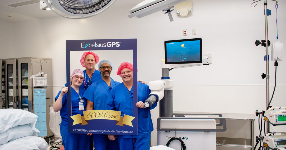 South County Health | Dr. Ian Madom Performs 500th Robotic-Assisted…